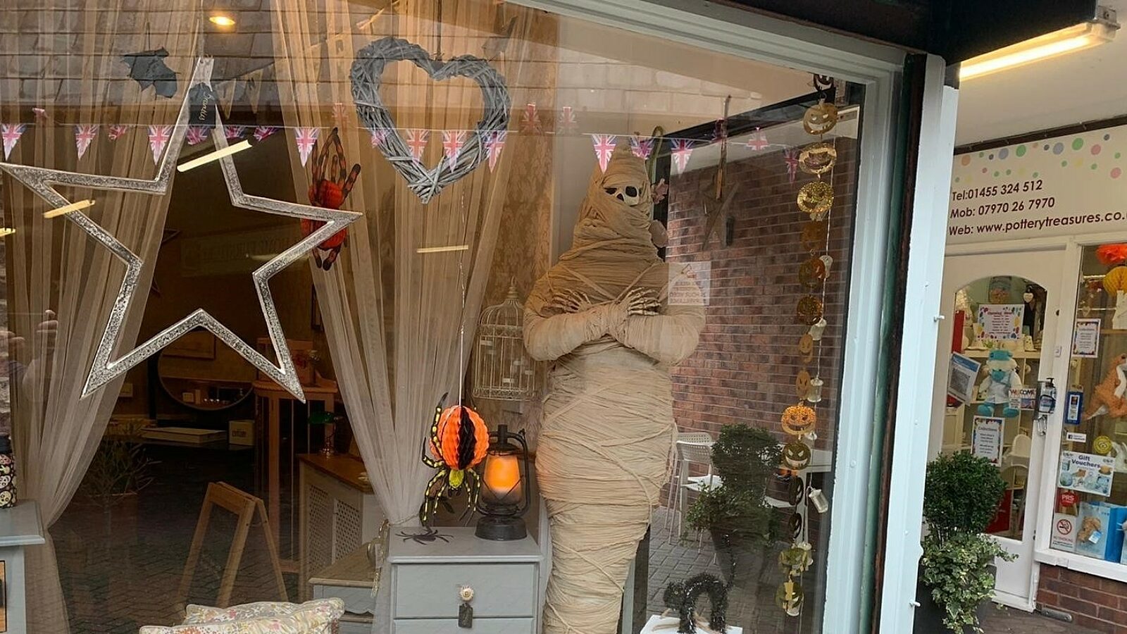 Best Dressed Halloween Shop Window Competition!